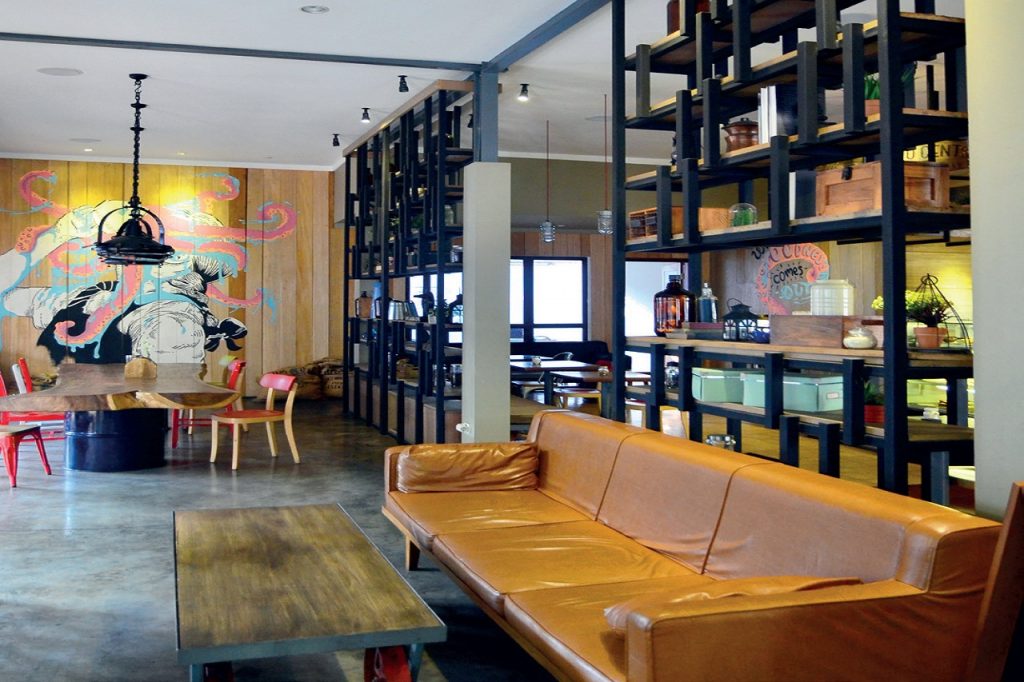 Memulai Hari di Bandung - Where Your Journey Begins