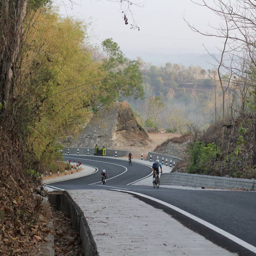 Jalur Gowes Mangunan, Tawarkan Suasana Alam yang Syahdu - Where Your ...