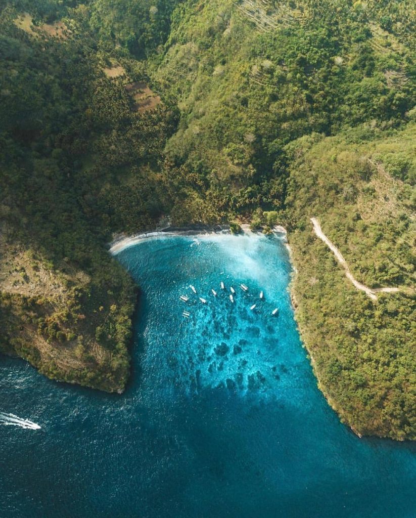 Doyan Snorkeling? Jangan Lewatkan Gamat Bay di Nusa Penida - Where Your ...