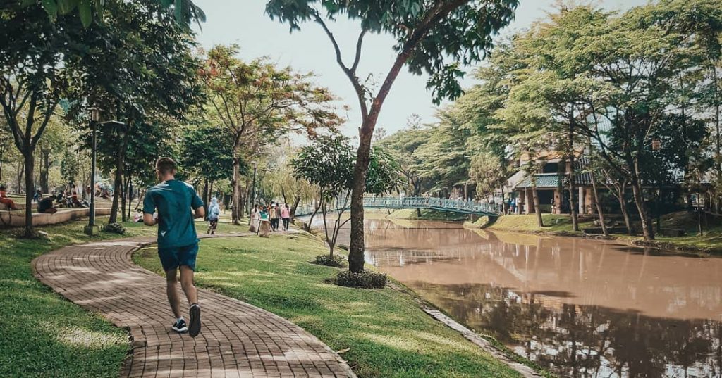 Joging di Taman Menteng Bintaro, Cocok untuk Refreshing! - Where Your ...
