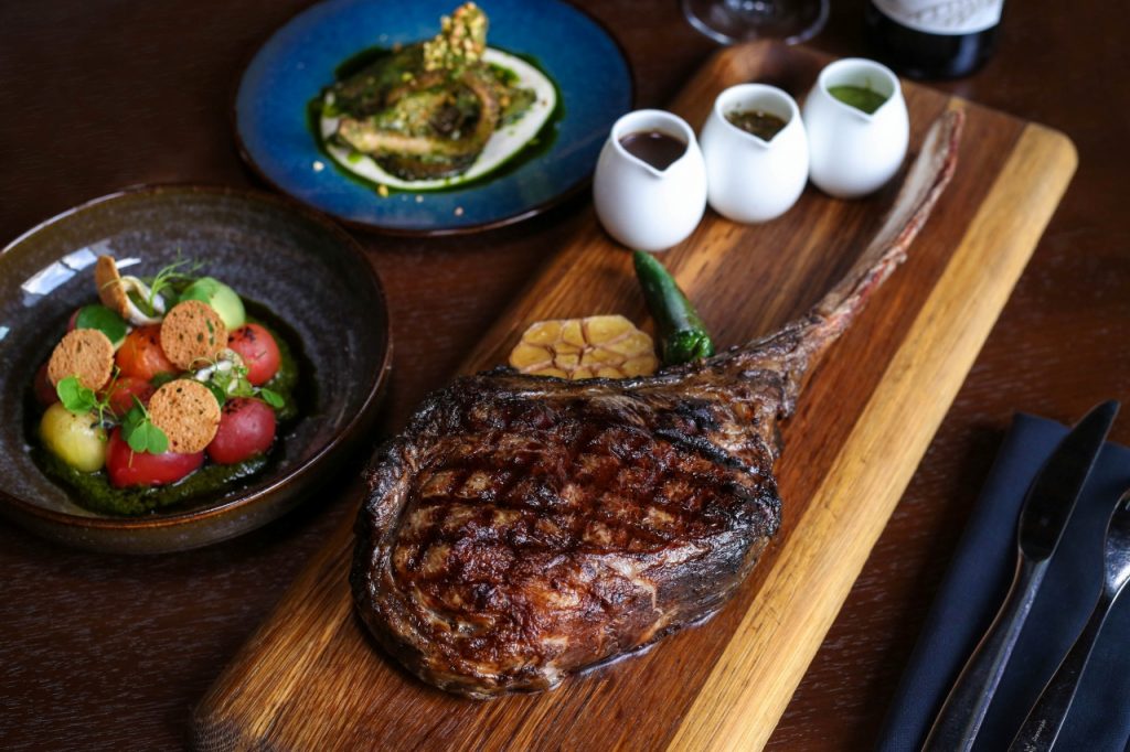 Konsep Baru, VIEW Steak Bar Hadirkan Aneka Steik Premium - Where Your ...