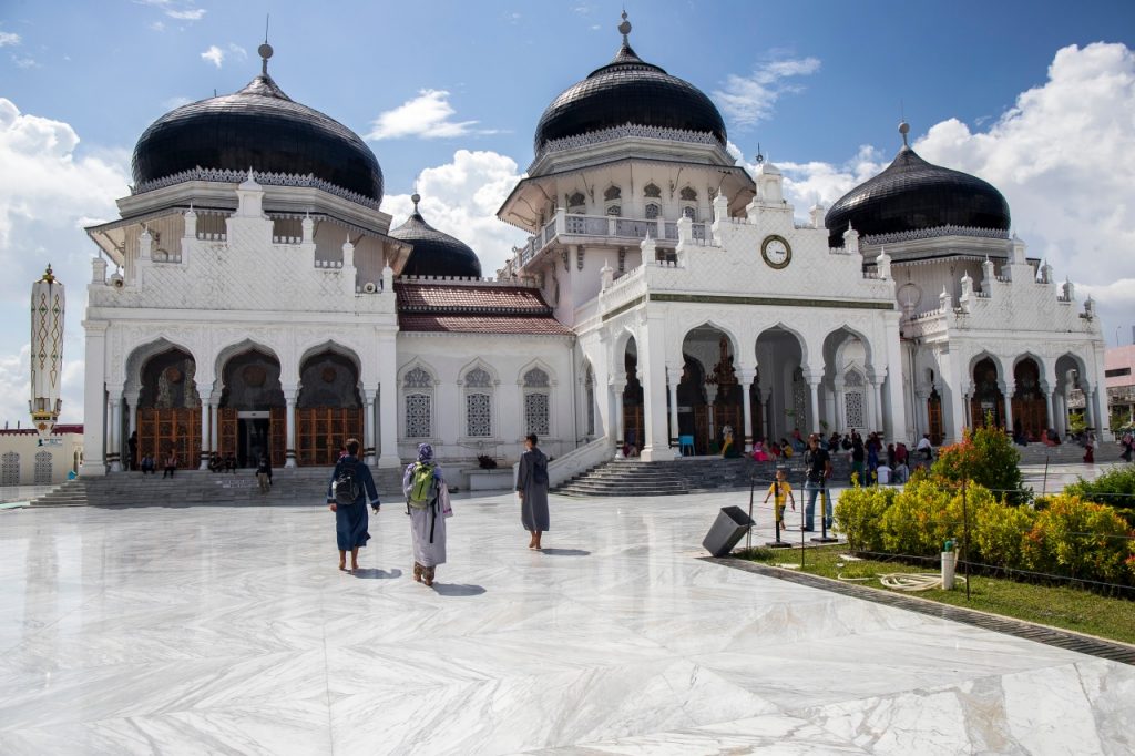 Uniknya Arsitektur Masjid Raya Baiturrahman, Landmark Kebanggaan Banda ...