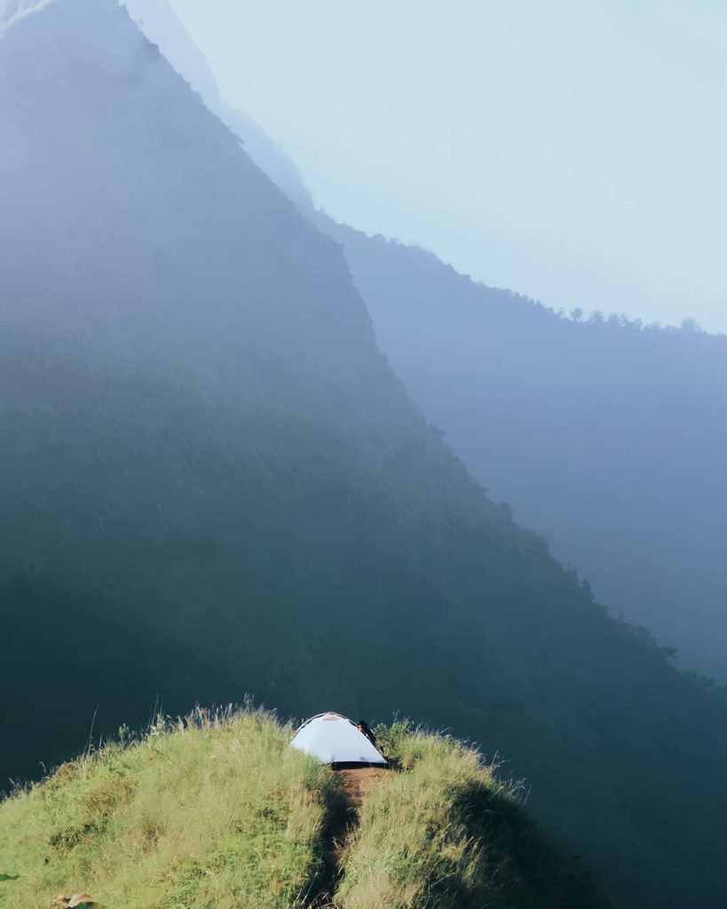 Bukit Watu Jengger di Mojokerto, Cocok untuk Pendaki Pemula - Where ...