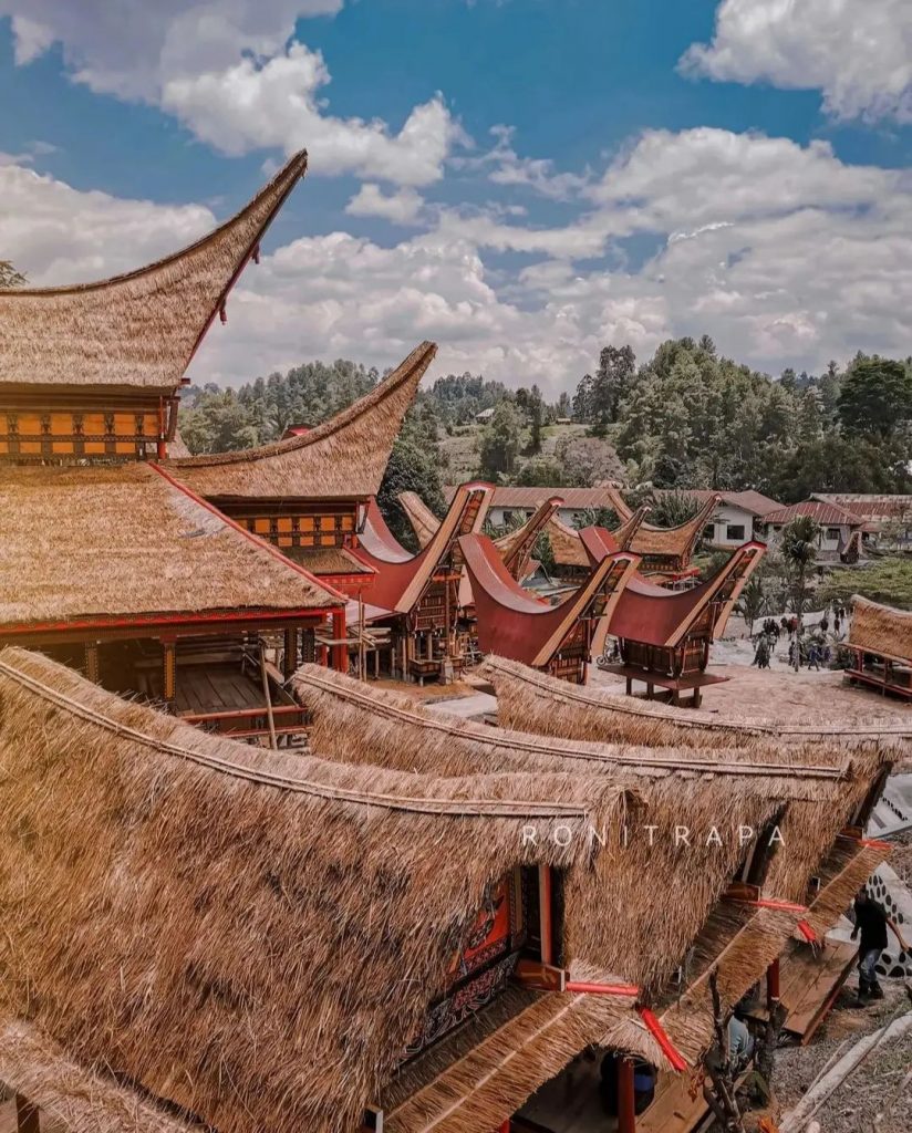Sillanan, Kampung Adat Toraja di Lereng Gunung Batu