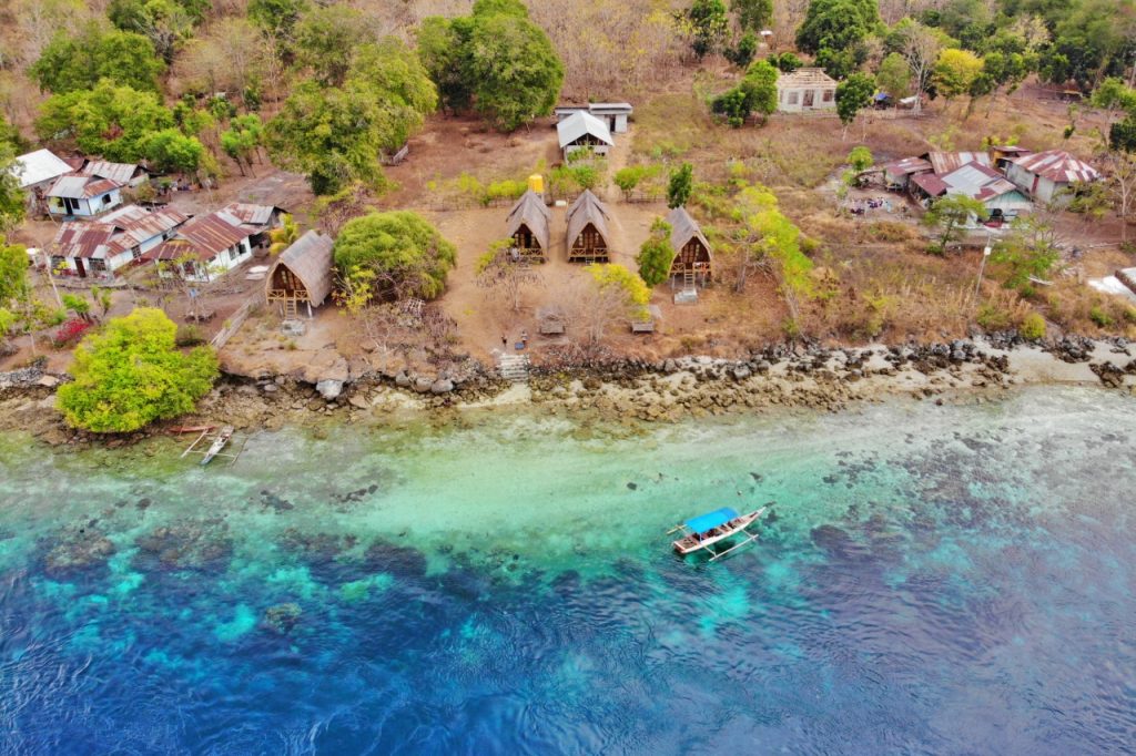 Menjelajahi Kehidupan Bawah Laut di Pulau Kepa, Alor