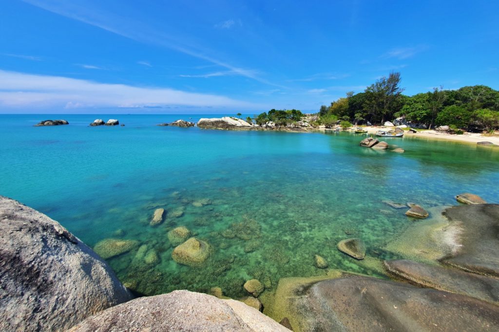 Pantai Penyabong, Pantai Tersembunyi di Selatan Belitung