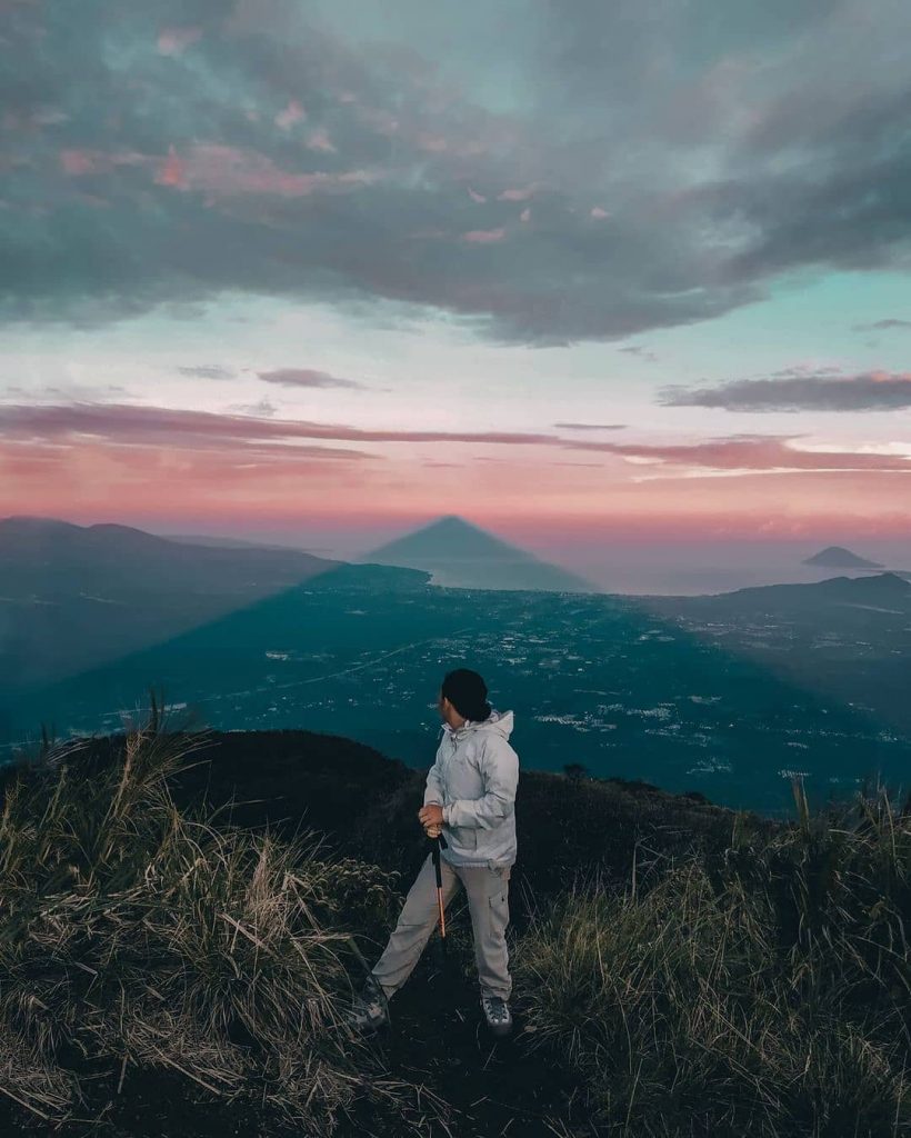 Menaklukkan Gunung Klabat, Puncak Tertinggi di Sulawesi Utara