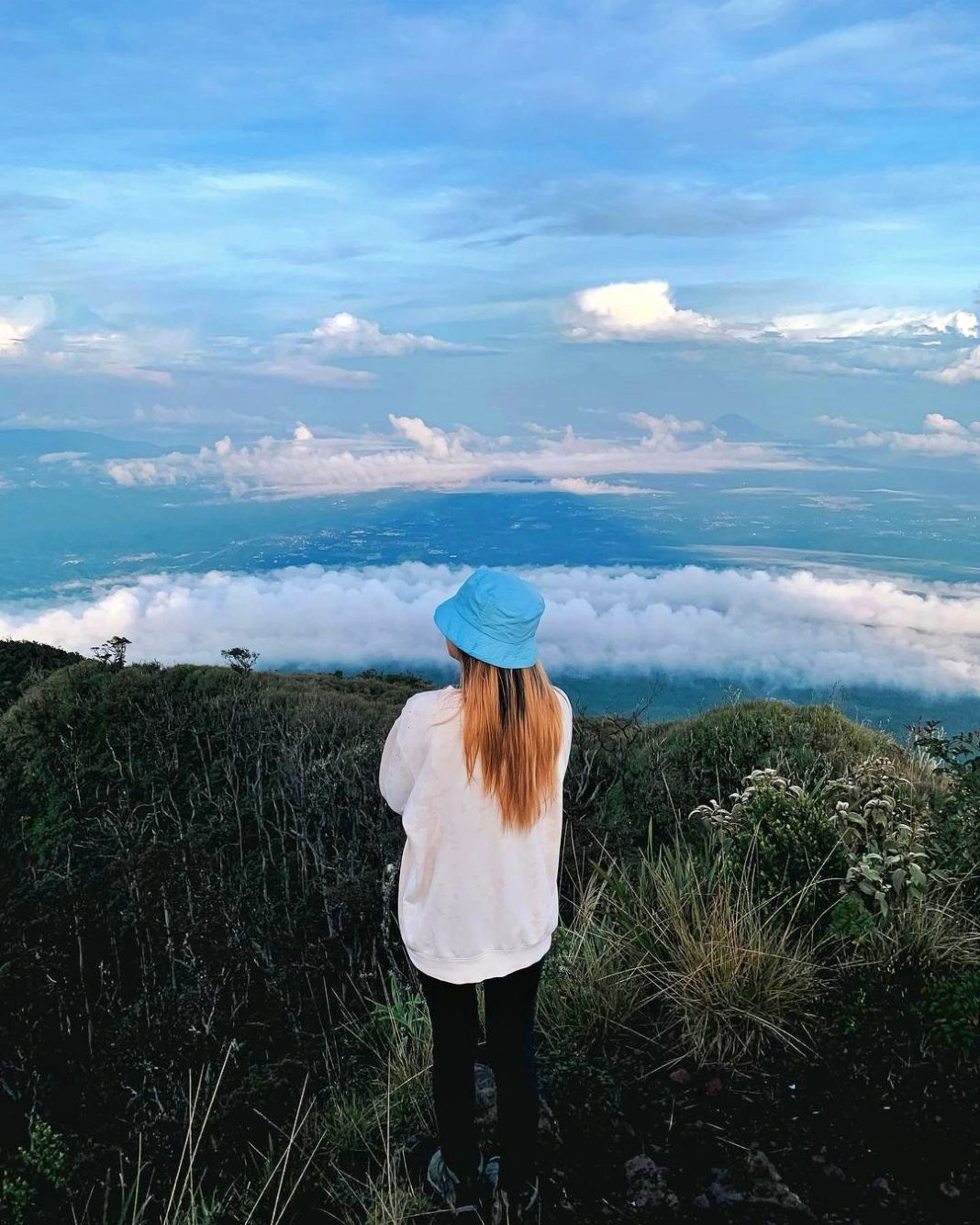 Menaklukkan Gunung Klabat, Puncak Tertinggi di Sulawesi Utara