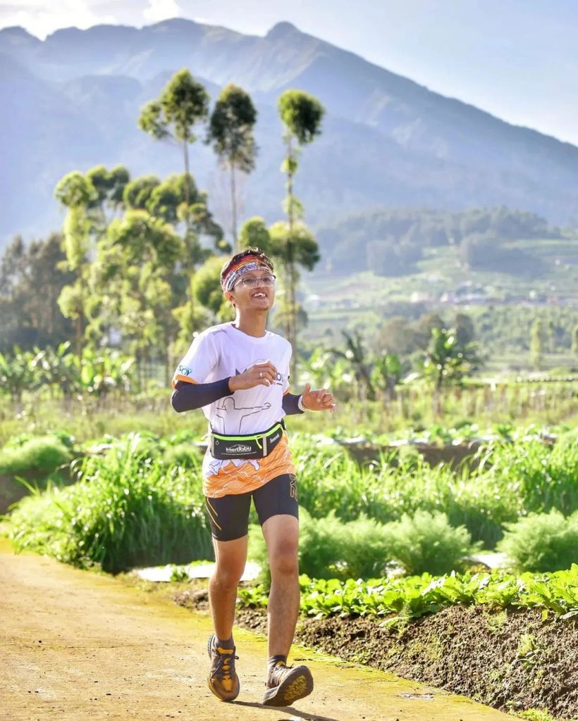Jalur Pendakian Merbabu Jadi Rute Lari Trail Merbabu SkyRace 2023