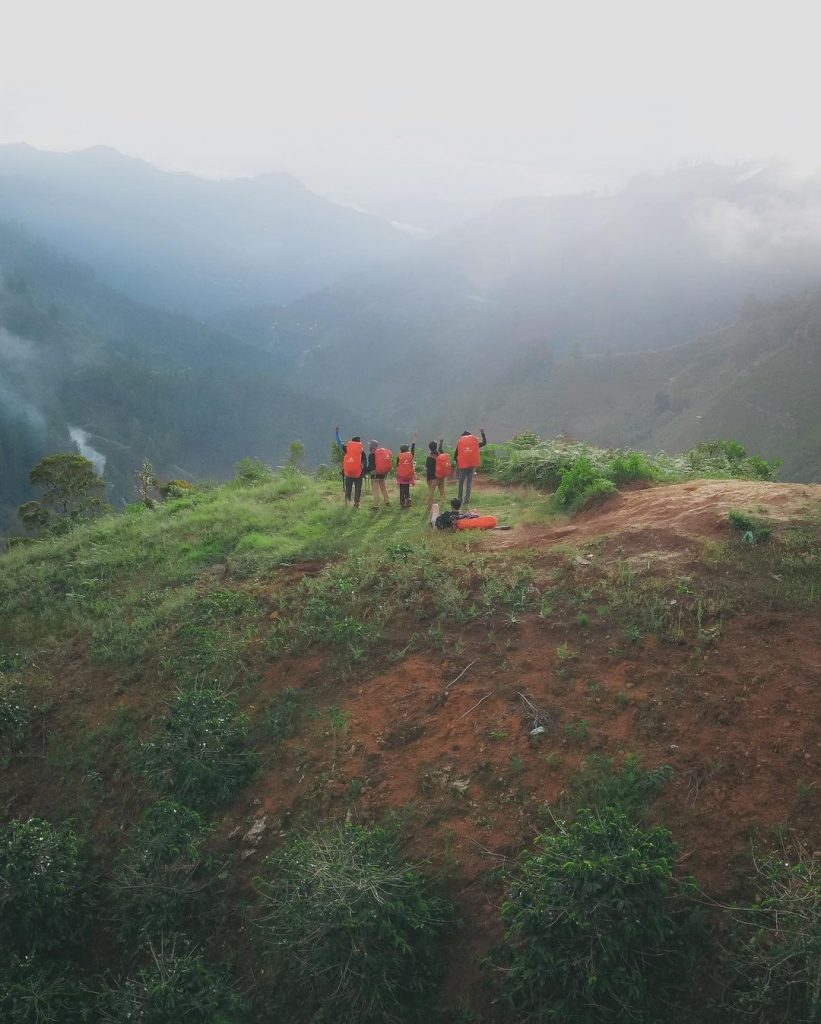 Menaklukkan Gunung Latimojong, Puncak Tertinggi di Sulawesi Selatan