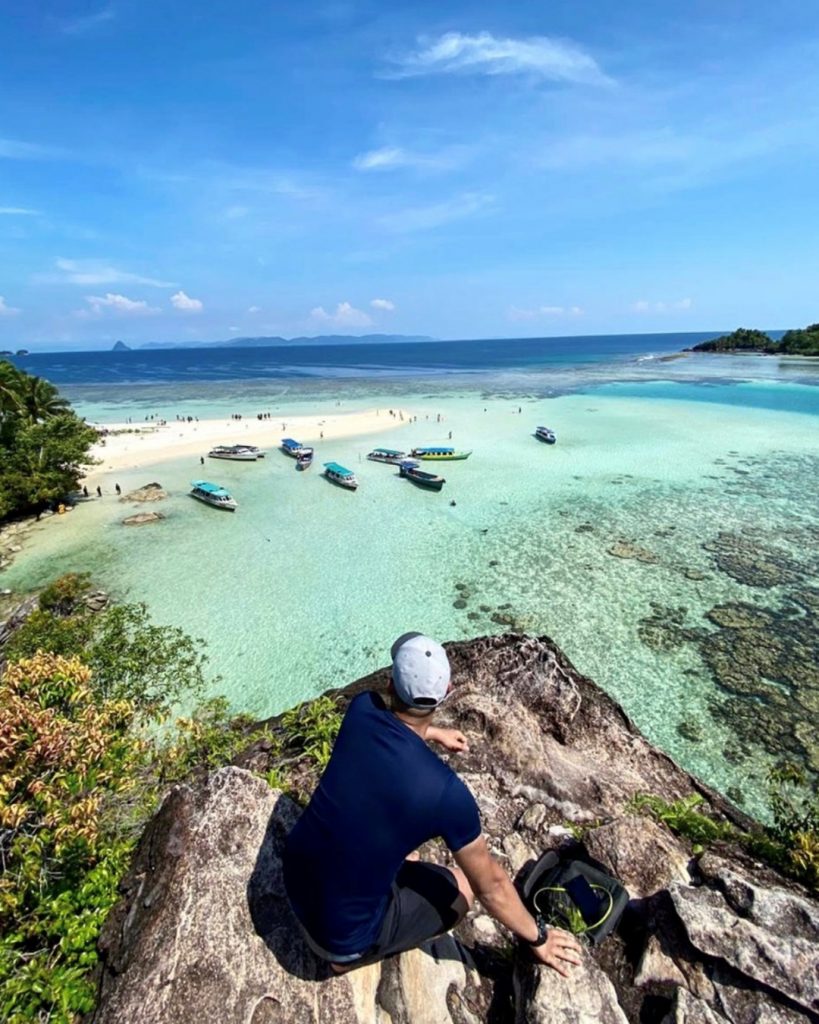 Pulau Kalimantung, Surga Tersembunyi di Kepulauan Mursala, Sumatera Utara