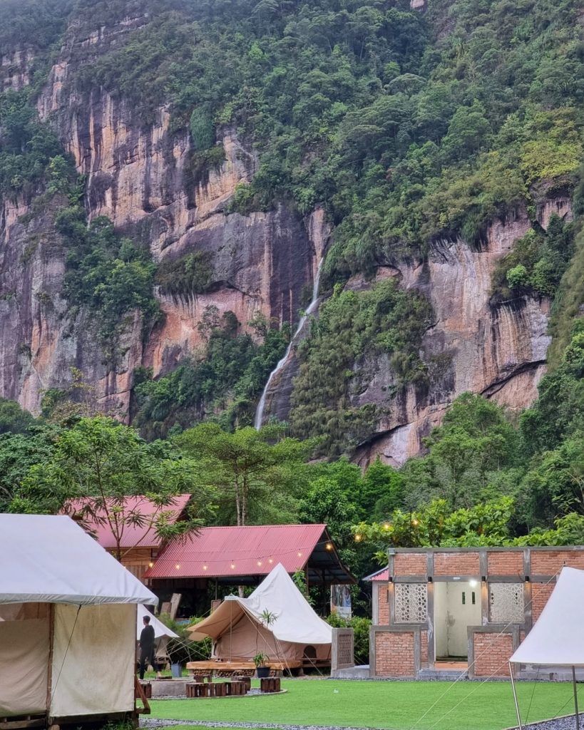 The Edge Harau Glamping, Tenda Mewah dengan Pemandangan Lembah Harau